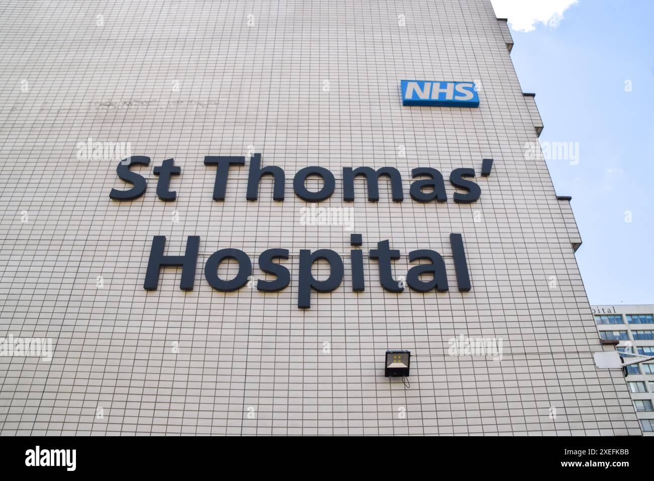 London, UK. 21st June 2024. Exterior view of St Thomas' Hospital ...