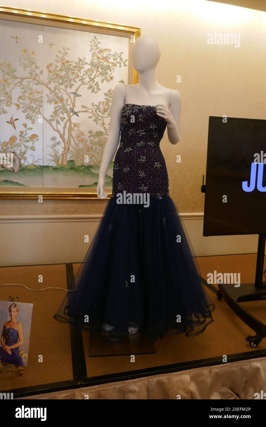 Beverly Hills, California, USA 27th June 2024 Princess Diana 1986 ...