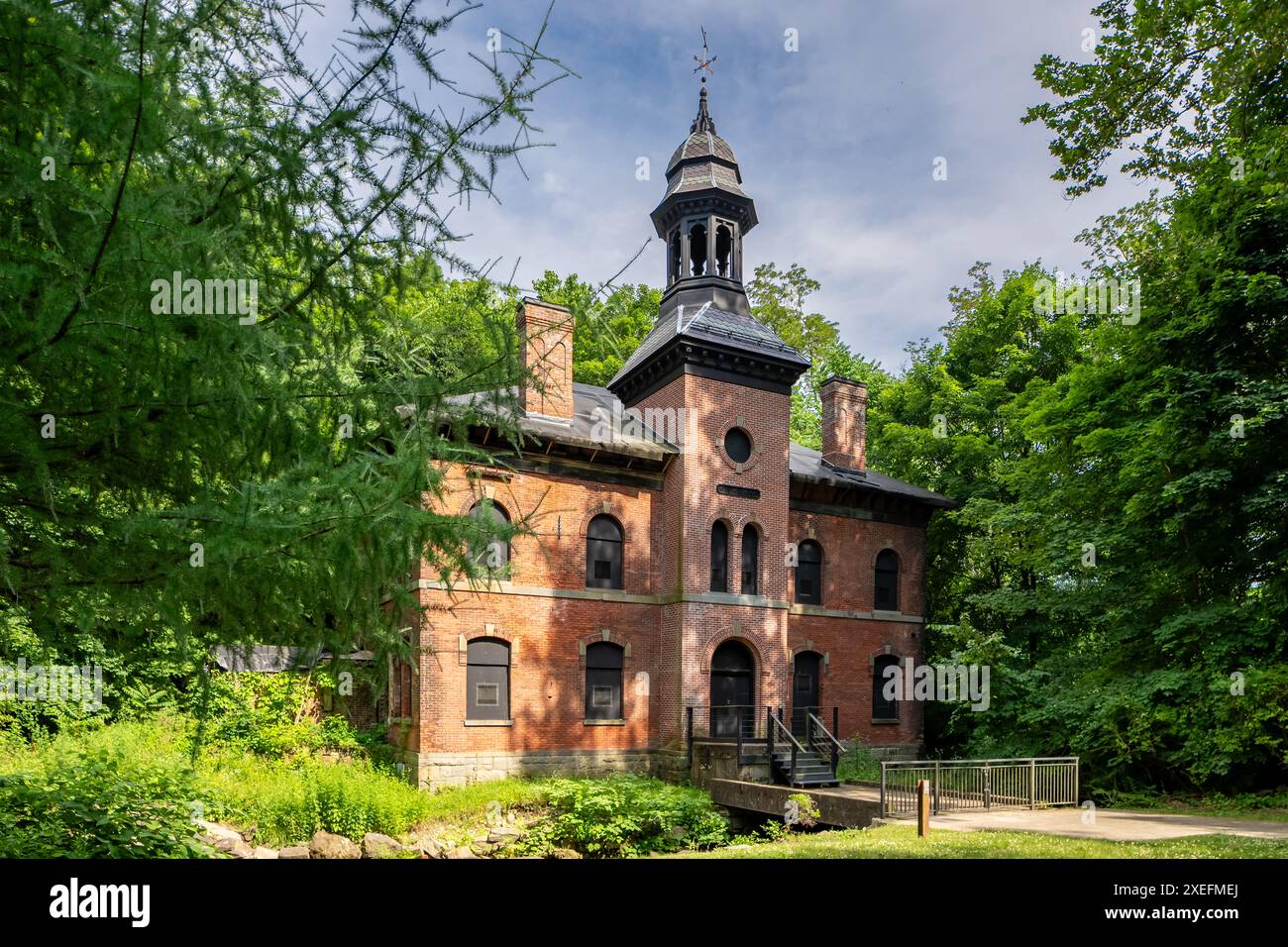 Cold Spring, NY, USA - 06-25-2024: Old brick office building within the ...