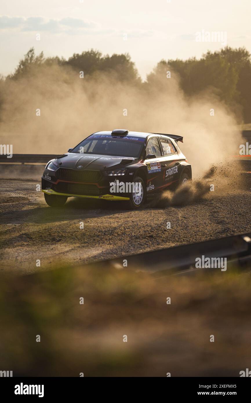 32 VIRVES Robert, LESK Aleks, Skoda Fabia RS Rally2, action during the ...