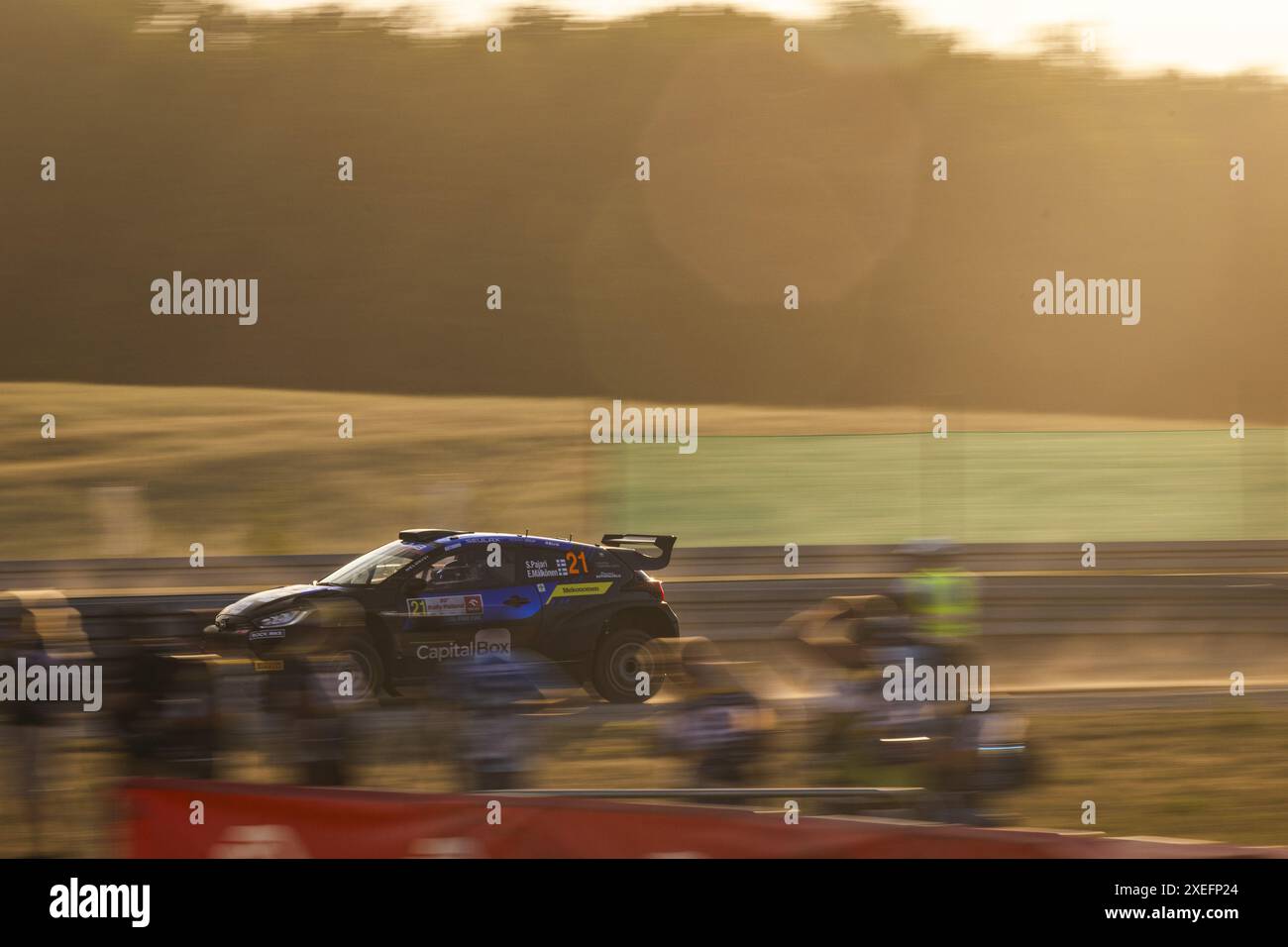 21 PAJARI Sami, MALKONEN Enni, Toyota Yaris Rally2, action during the ...
