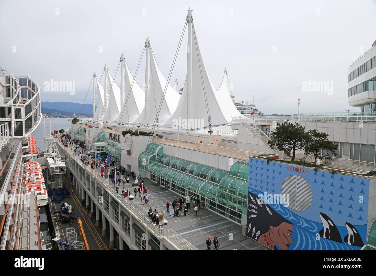 Holland America Koningsdam, Cruise Terminal, Canada Place, Coal Harbour ...