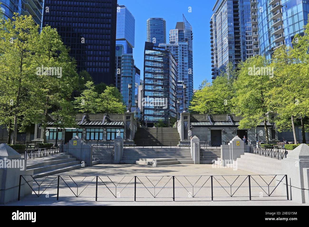Harbour Green Park steps, Waterfront, Coal Harbour, Vancouver, Burrard ...