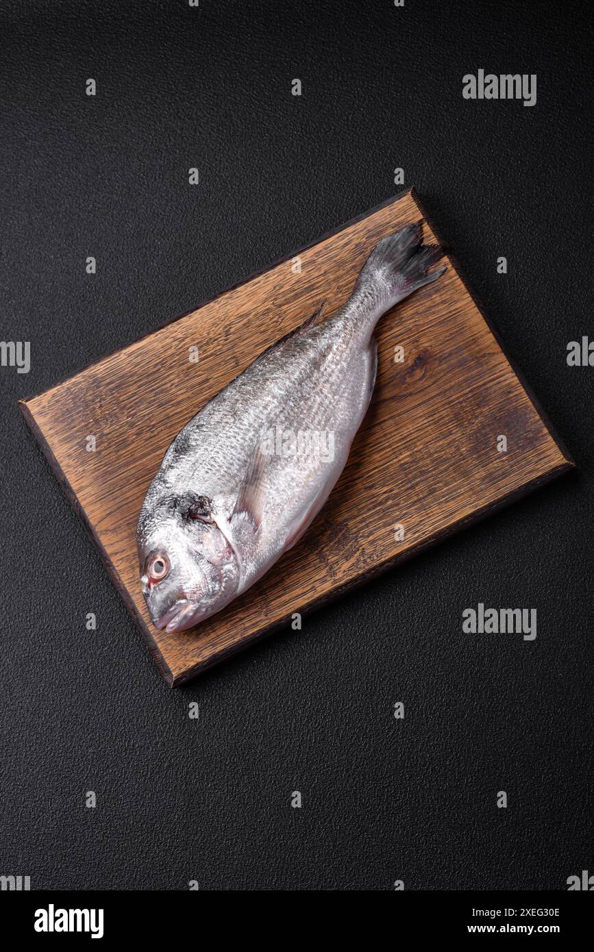 Closeup fresh frozen fish hi-res stock photography and images - Alamy