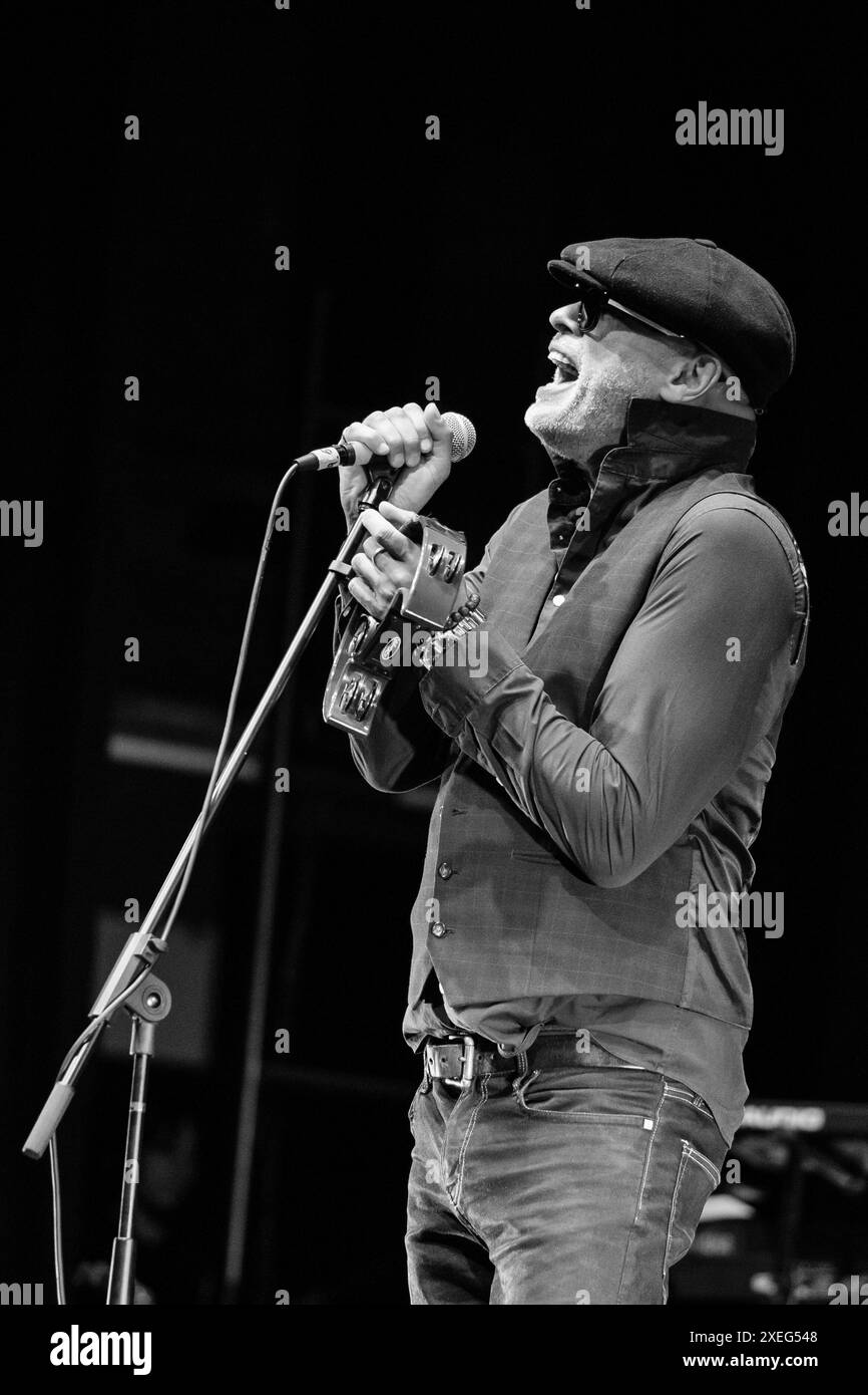 Christian rock concert old hi-res stock photography and images - Alamy