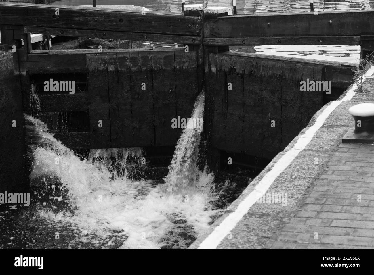 City Road lock along the Regent's Canal London Stock Photo - Alamy