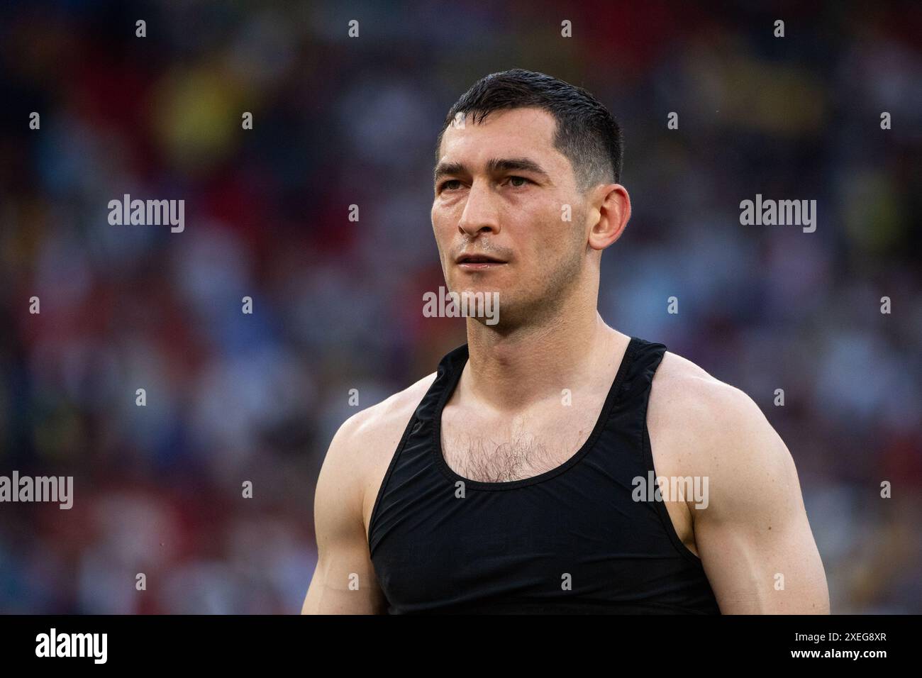Taras Stepanenko (Ukraine, #06) ist enttauescht ueber das Unentschieden ...