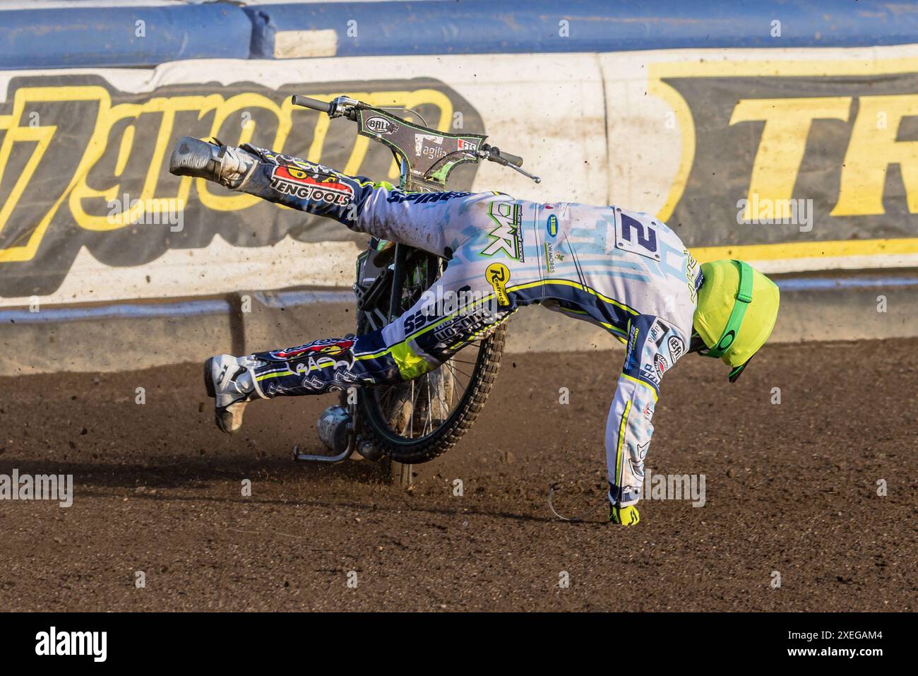 Charles Wright - Oxford Spires speedway rider - crashing his motorcycle ...