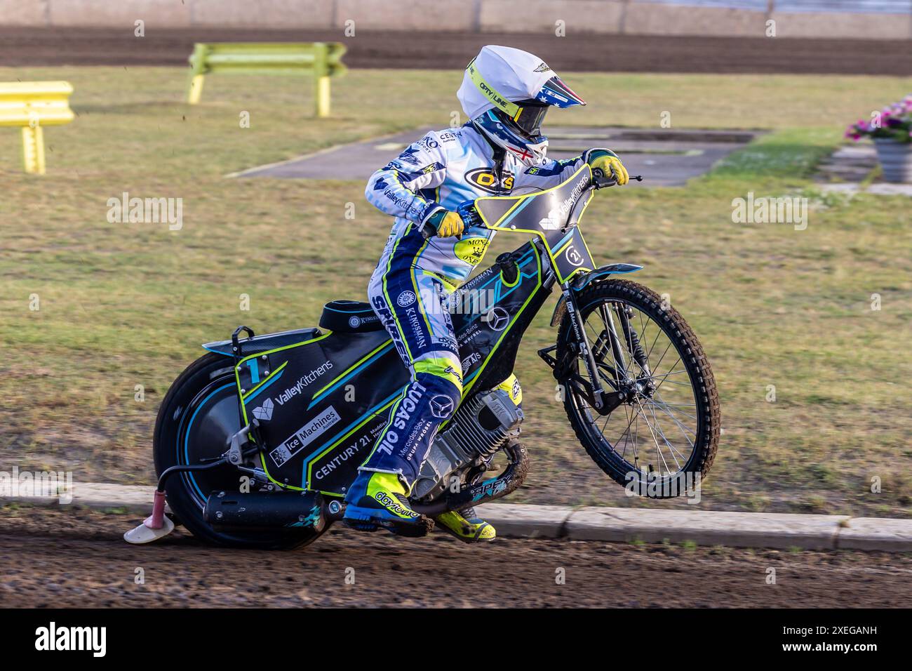 Rohan Tungate - Australian speedway rider riding for Oxford Spires ...