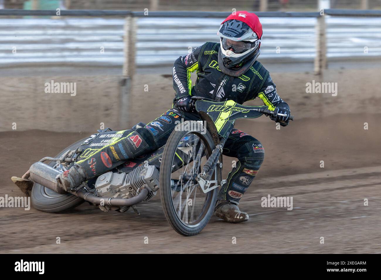 Dan Thompson - British speedway rider riding for Ipswich Witches. June ...