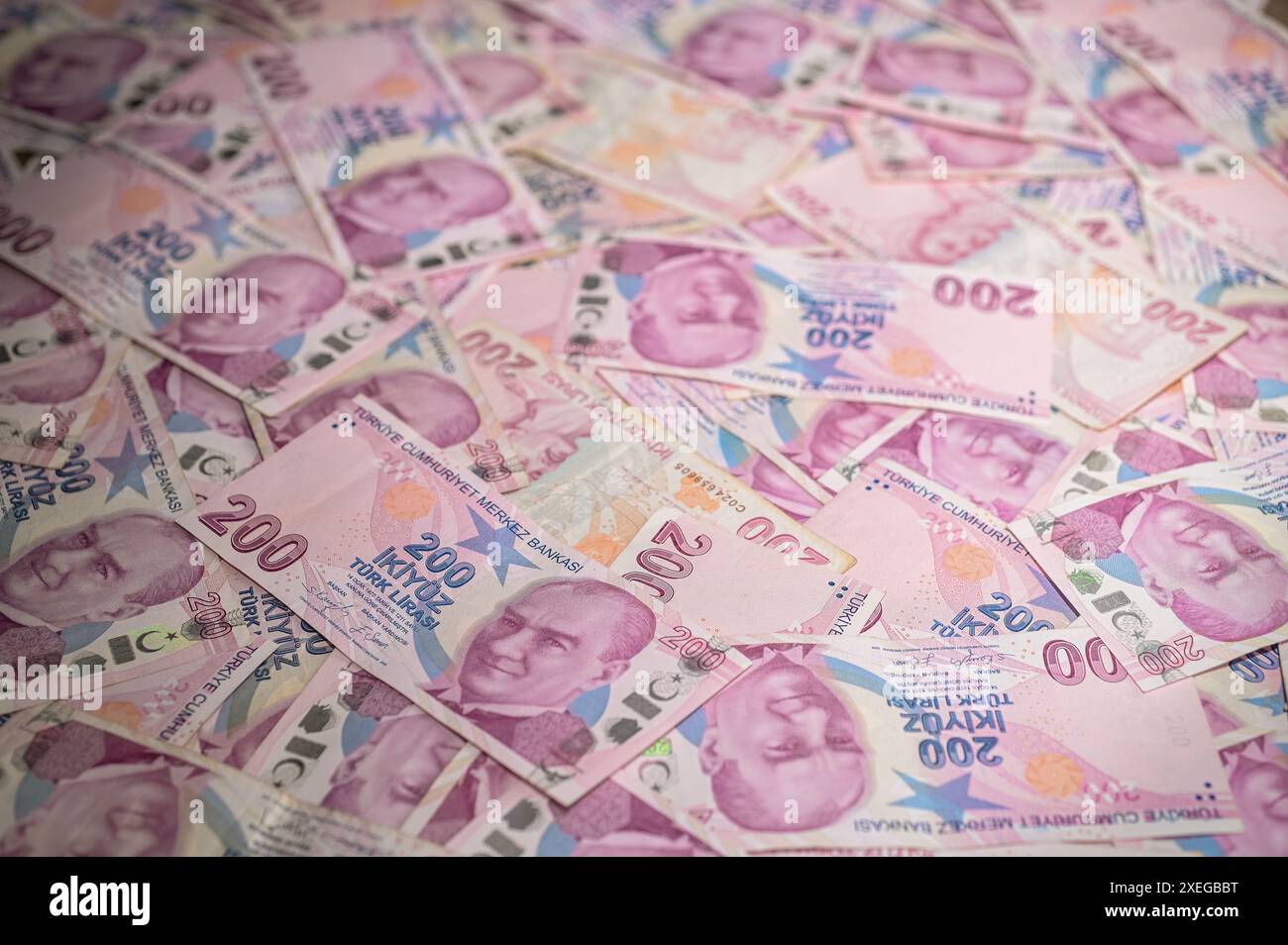 200 tl hi-res stock photography and images - Alamy