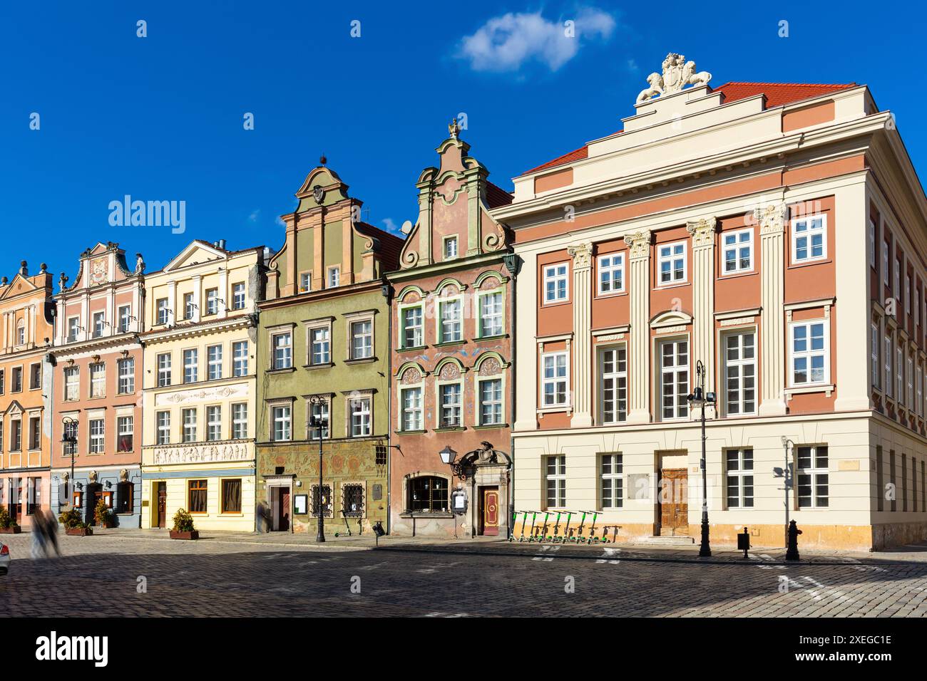 Market Square in Poznan Old Town, Poland Stock Photo - Alamy