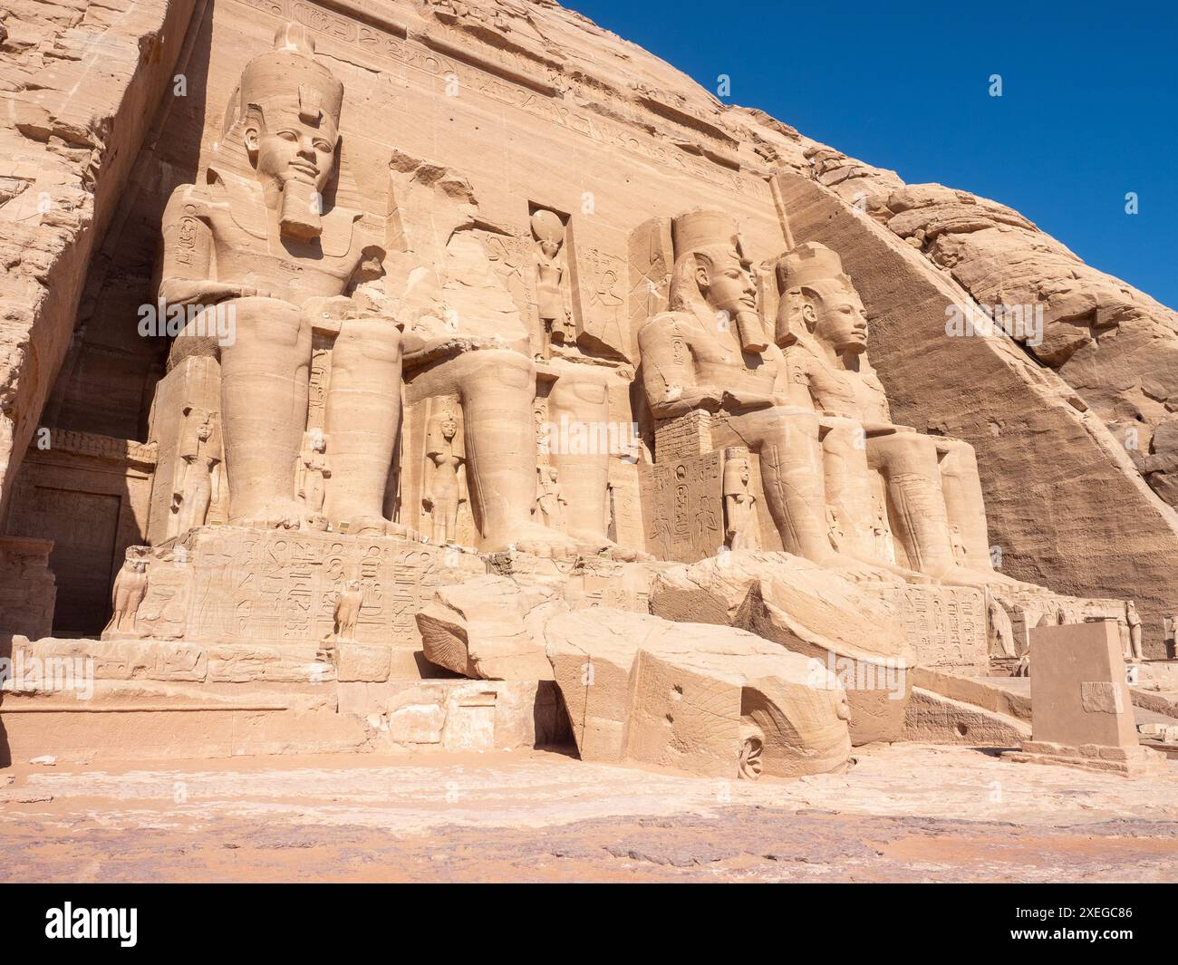 Facade and four seated figures of Pharaoh Ramses II from the Great ...