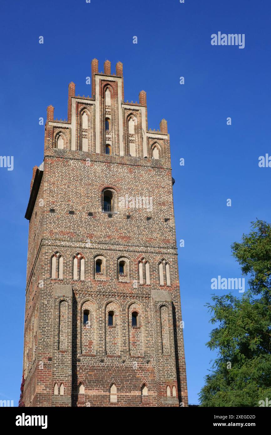 Regional history museum in the stone gate hi-res stock photography and ...