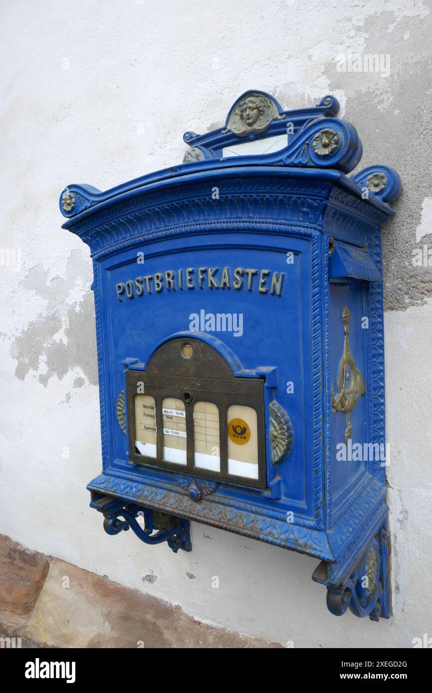 Historischer wandbriefkasten in lauenburg hi-res stock photography and ...