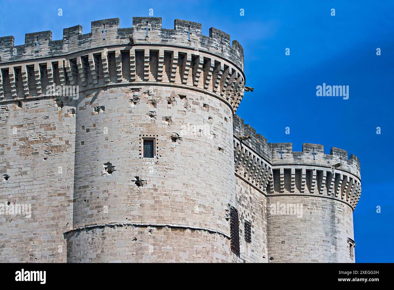 Tarascon castle hi-res stock photography and images - Alamy