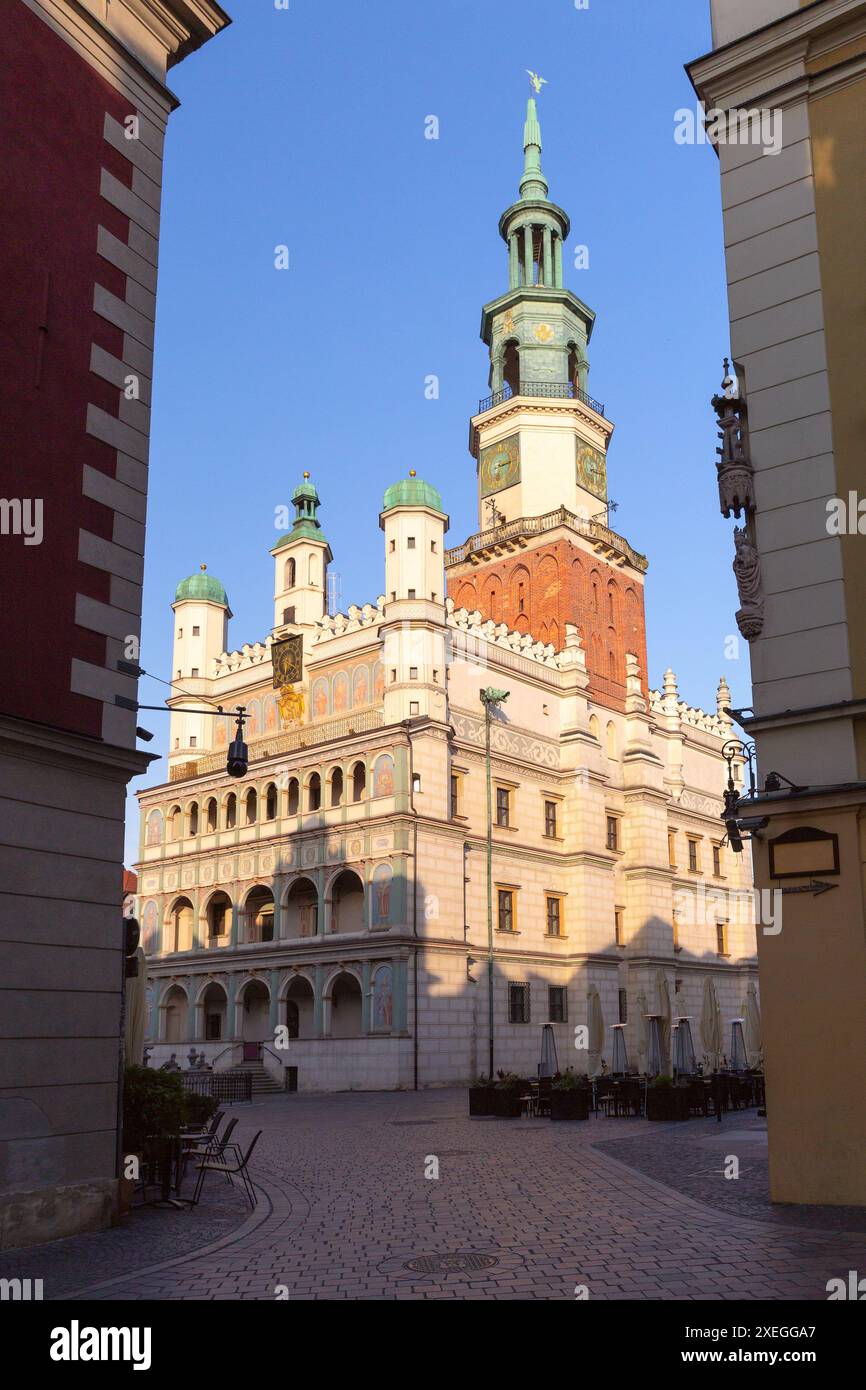 Old medieval town hall tower with clock on the square, Poznan, Poland ...