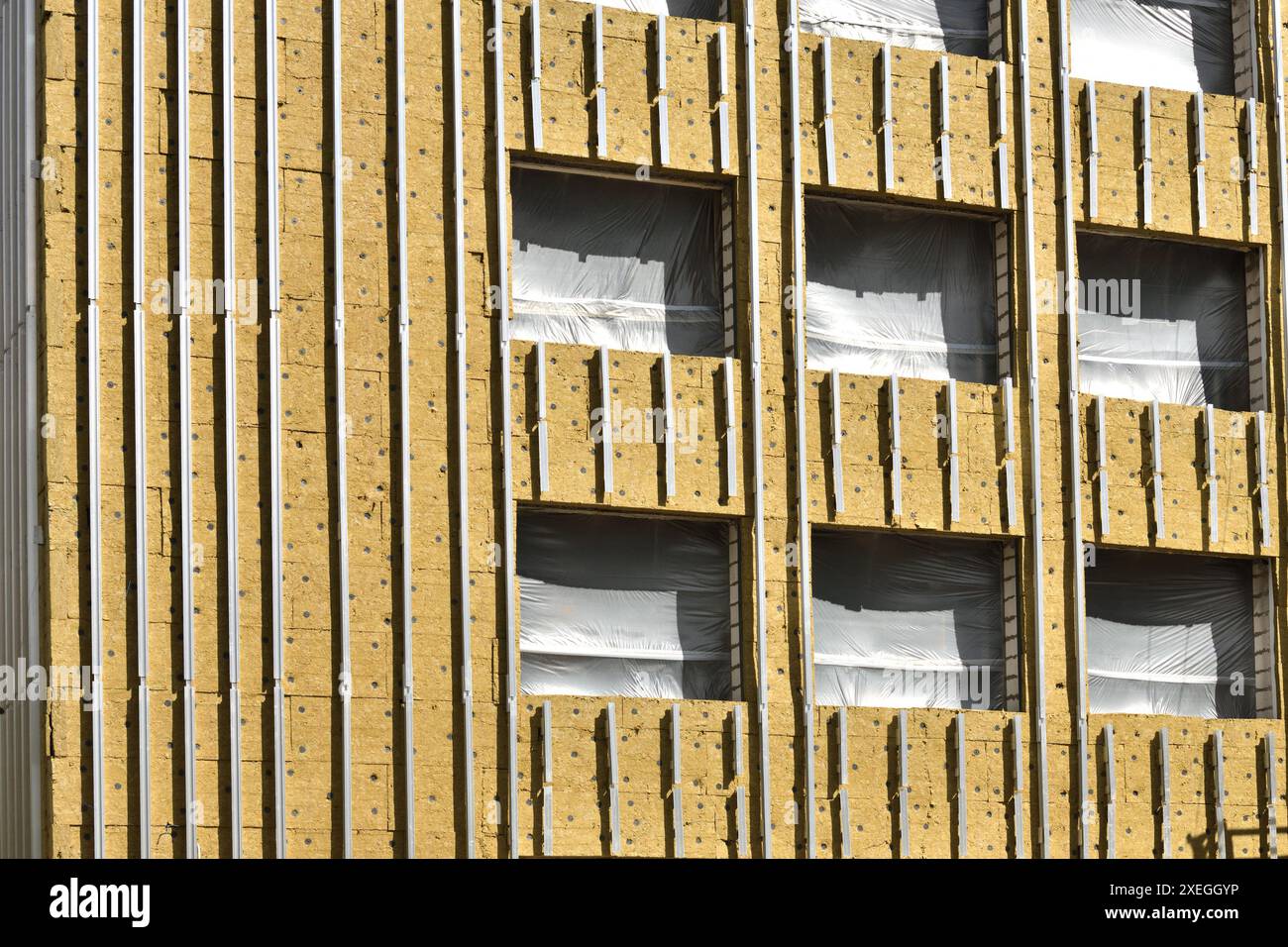 Outer insulation hi-res stock photography and images - Alamy