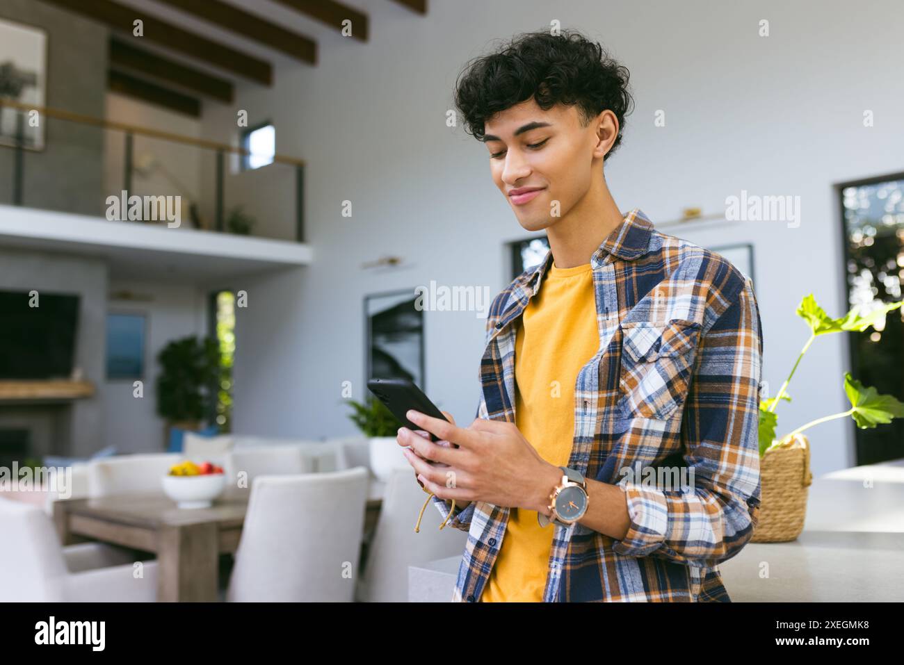 Smartphone interior not teardown hi-res stock photography and images ...