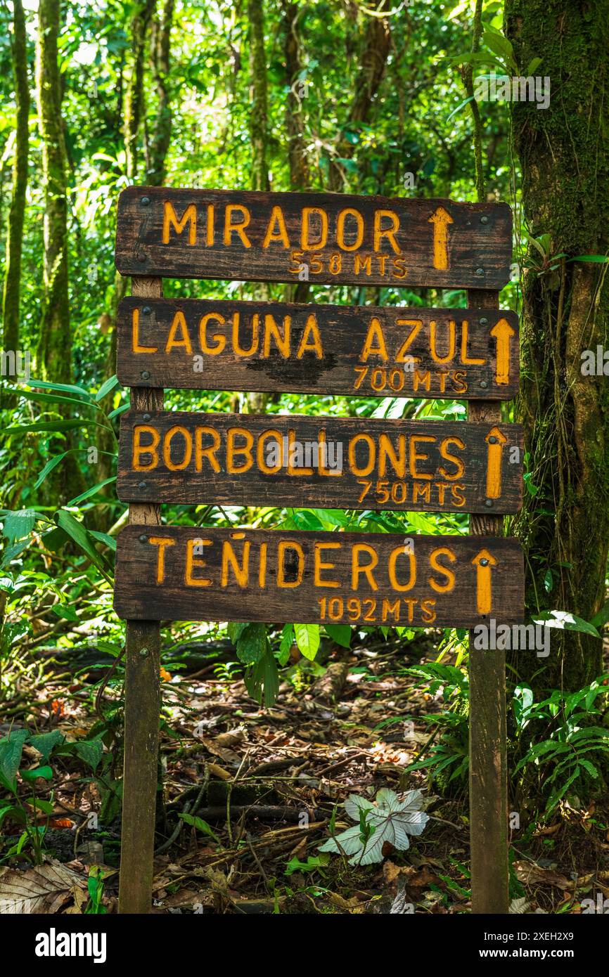 Trail sign at Rio Celeste, Tenorio Volcano National Park, Guanacaste ...