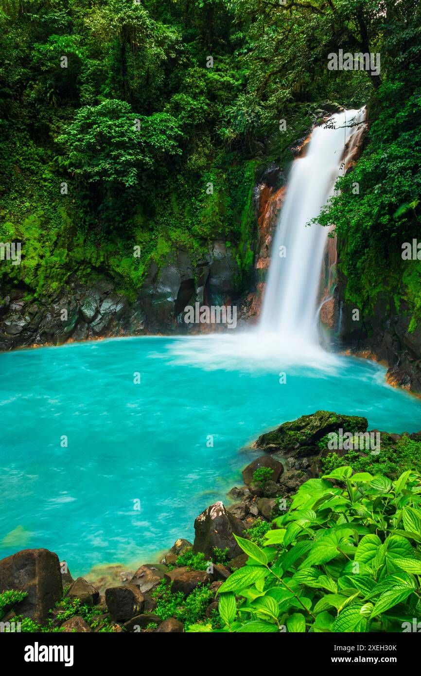 Rio Celeste Waterfall, Tenorio Volcano National Park, Guanacaste ...