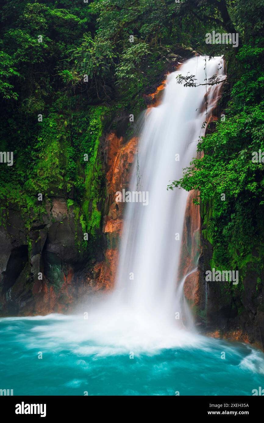 Rio Celeste Waterfall, Tenorio Volcano National Park, Guanacaste ...