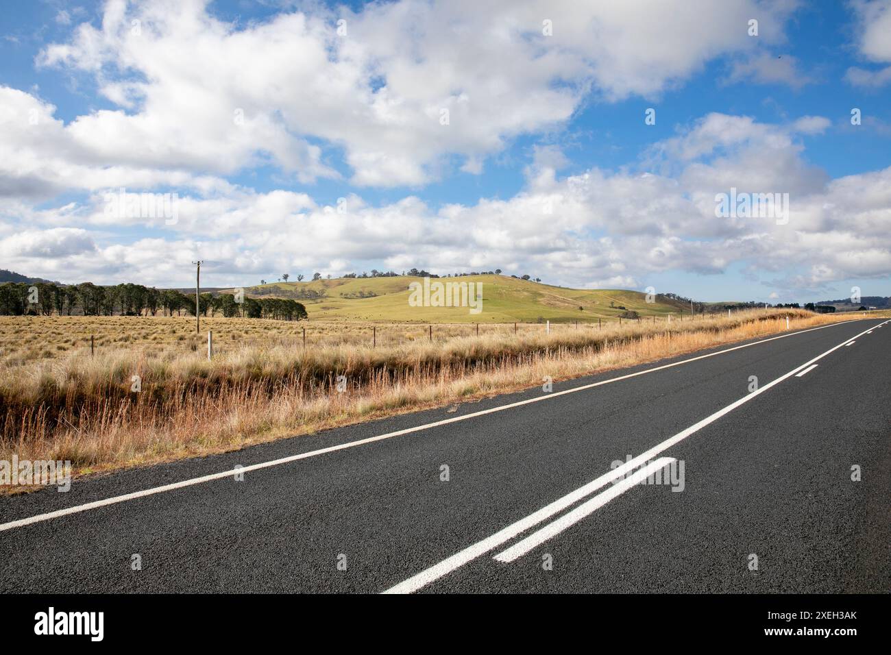 Thunderbolts Way road in Australia, famous driving and motorcycling ...