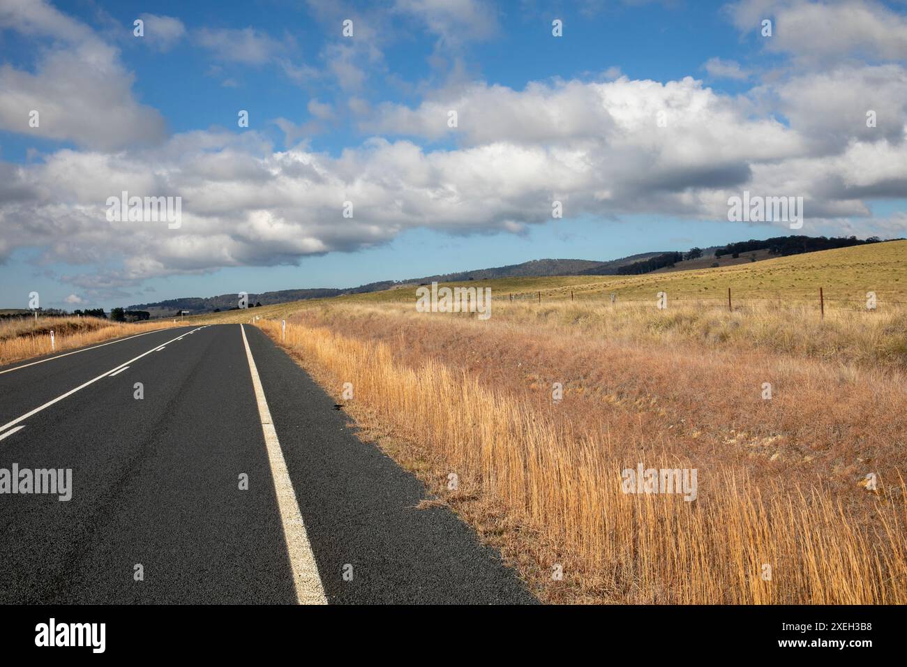 Thunderbolts Way road in Australia, famous driving and motorcycling ...