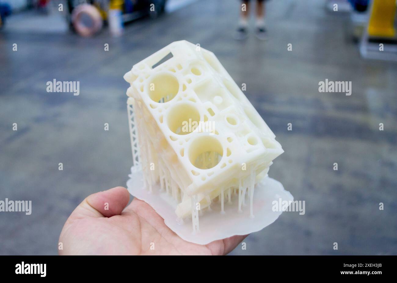 Detailed models in form of internal combustion engine printed on 3D ...