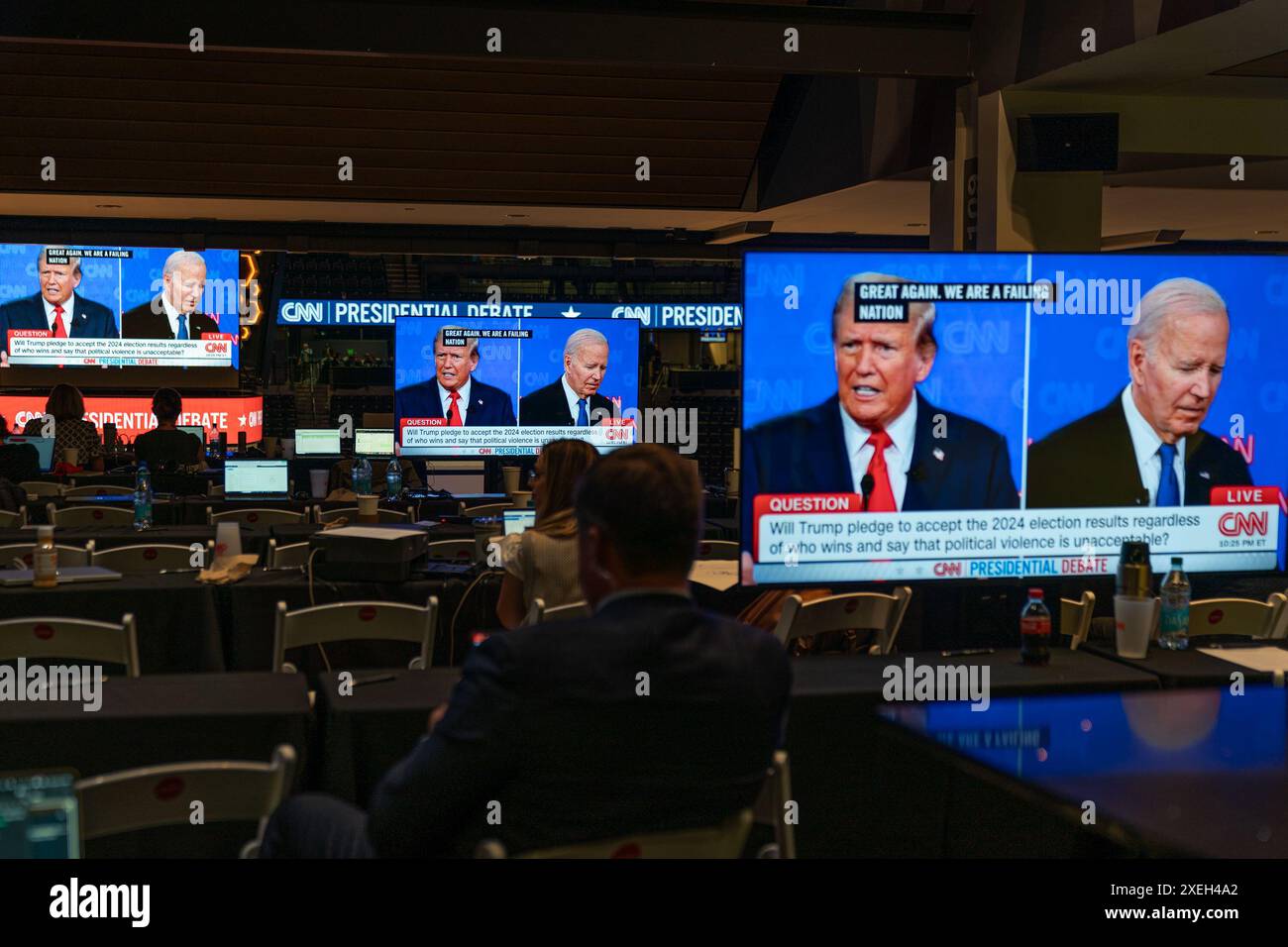Donald trump biden debate 2024 hi-res stock photography and images - Alamy