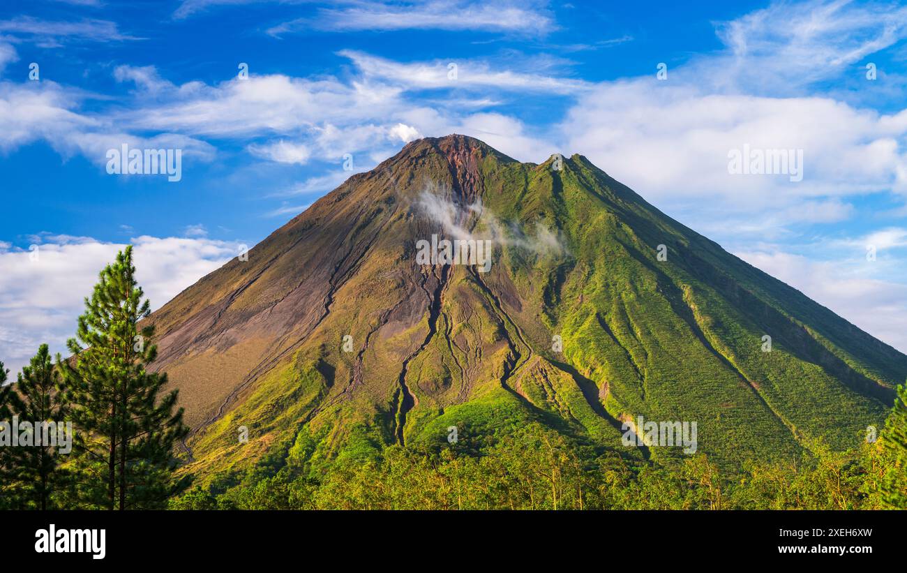 Arenal Volcano, Arenal Volcano National Park, Alajuela Province, Costa ...