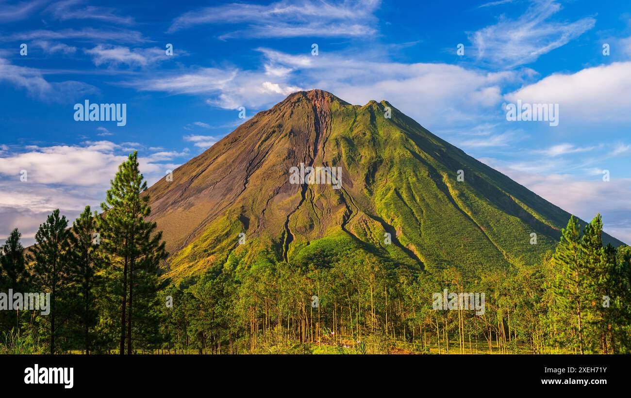 Arenal Volcano, Arenal Volcano National Park, Alajuela Province, Costa ...