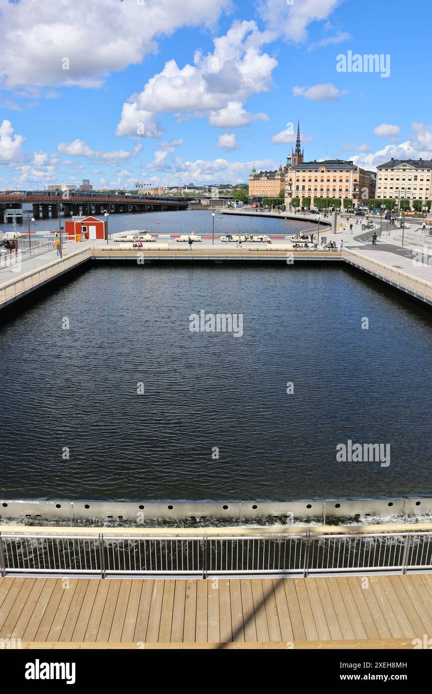 Victoria lock hi-res stock photography and images - Alamy
