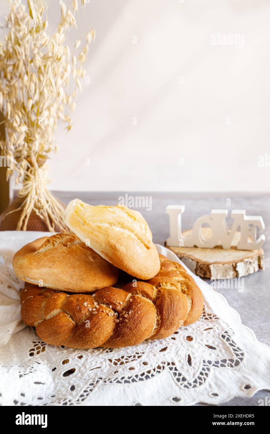 Hala bread hi-res stock photography and images - Alamy