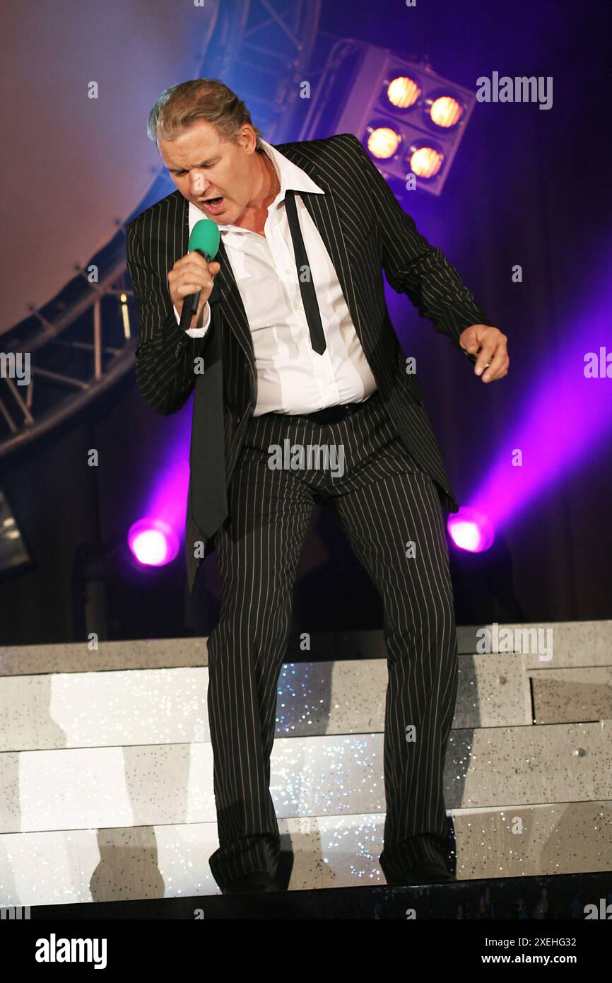 Johnny logan eurovision hi-res stock photography and images - Alamy