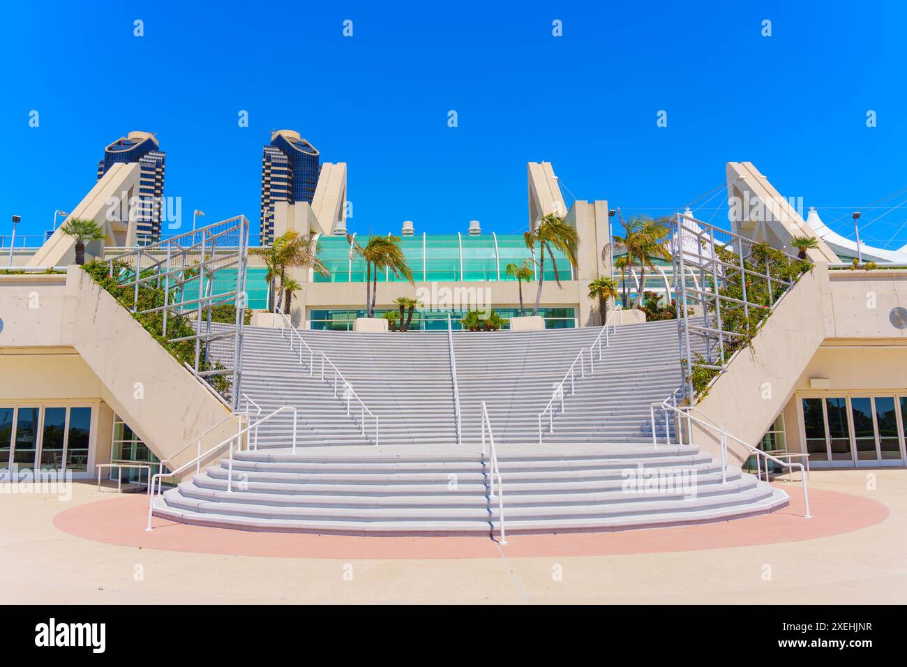 Steps and palm trees leading up to the San Diego Convention Center ...