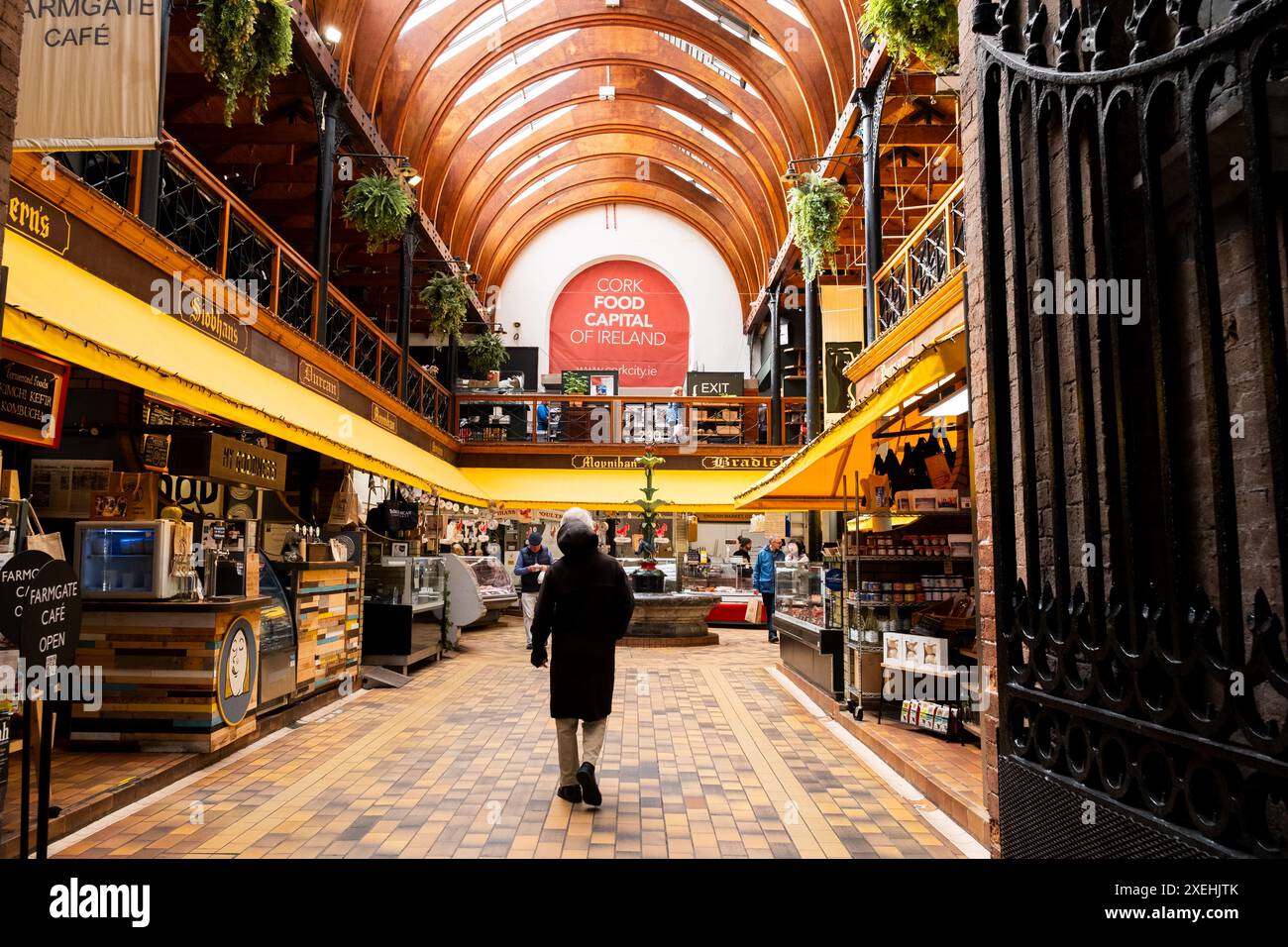 English store interior hi-res stock photography and images - Alamy