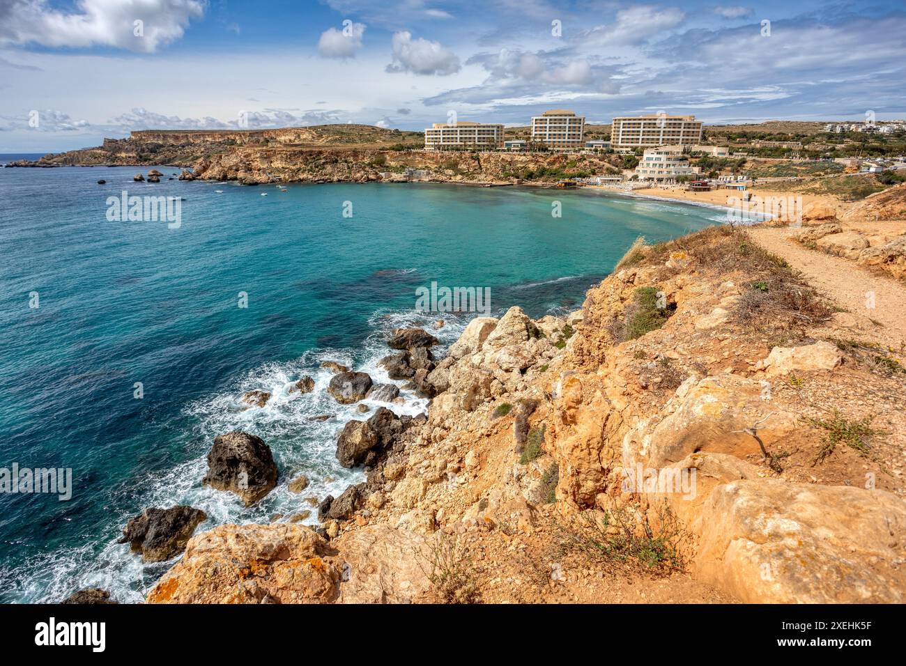 Golden Bay and beach (Ghajn Tuffieha) with turquoise, azure sea. Malta ...