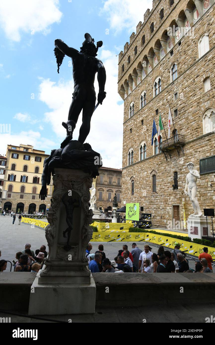 Tour de France 2024 Grand Depart Florence Piazza Signoria and Palazzo ...