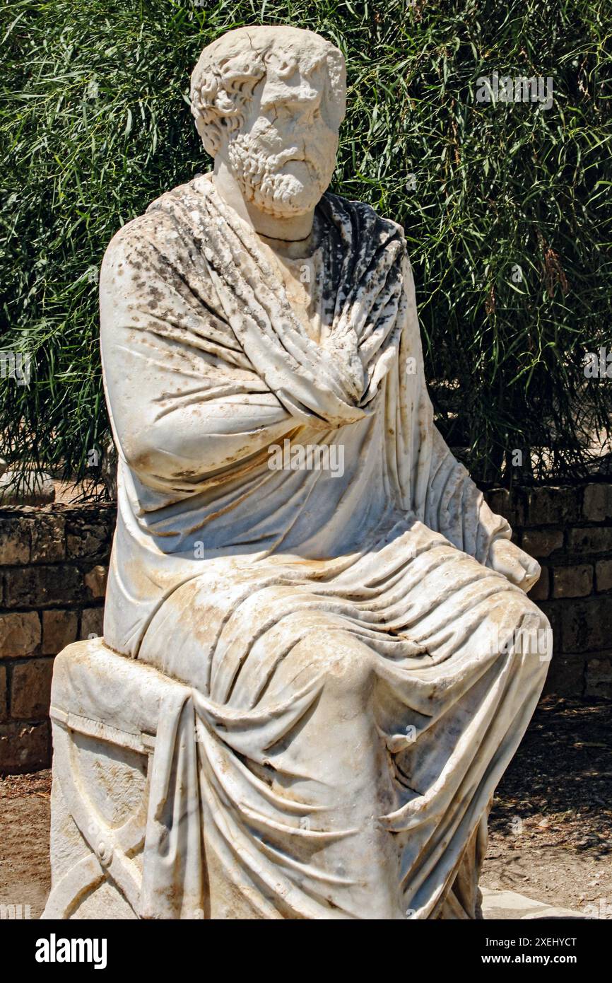 Statue of a philosopher Stock Photo - Alamy