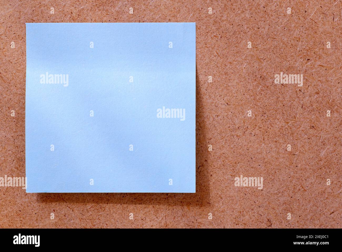 Blank post it note hi-res stock photography and images - Alamy