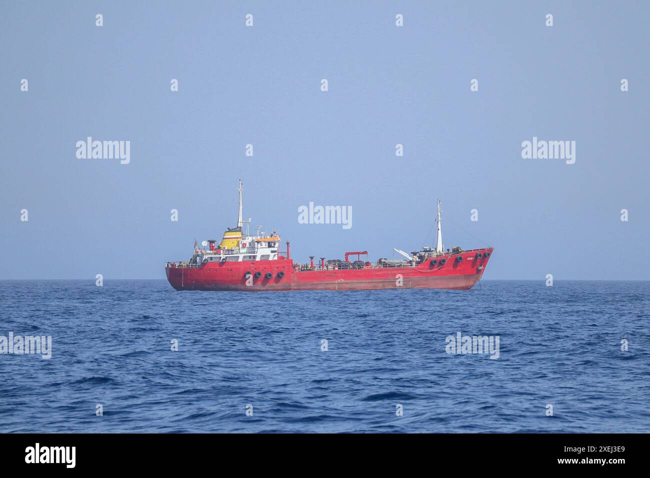 Super tanker hi-res stock photography and images - Alamy