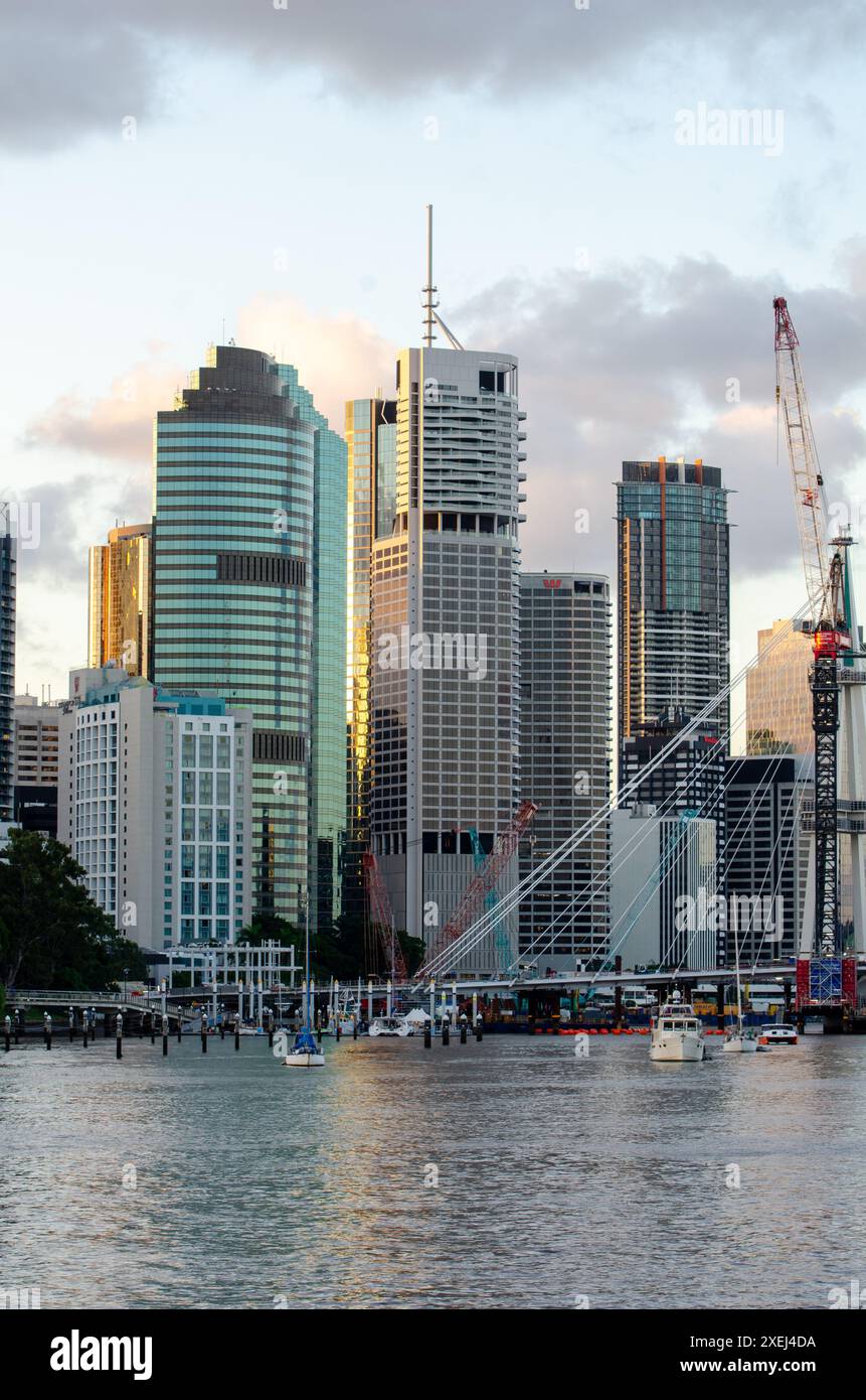 Brisbane cityscape during sunset taken across the Brisbane River ...