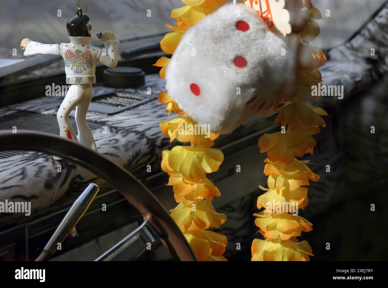 Interior of a Ford Mustang Stock Photo - Alamy