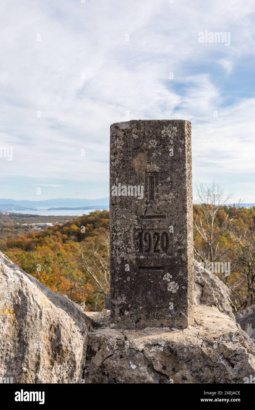 Italia jugoslavija border hi-res stock photography and images - Alamy