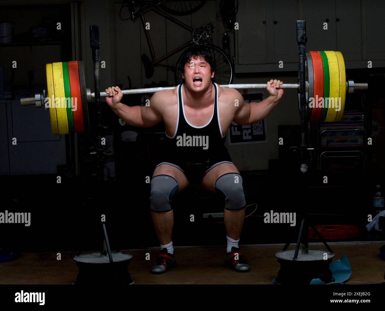 Big weight lifter hi-res stock photography and images - Alamy