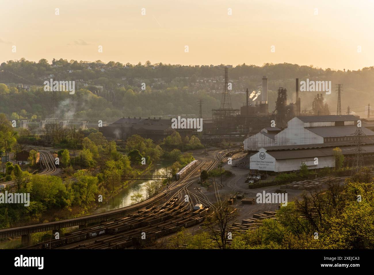 Pittsburgh steel mill hi-res stock photography and images - Alamy