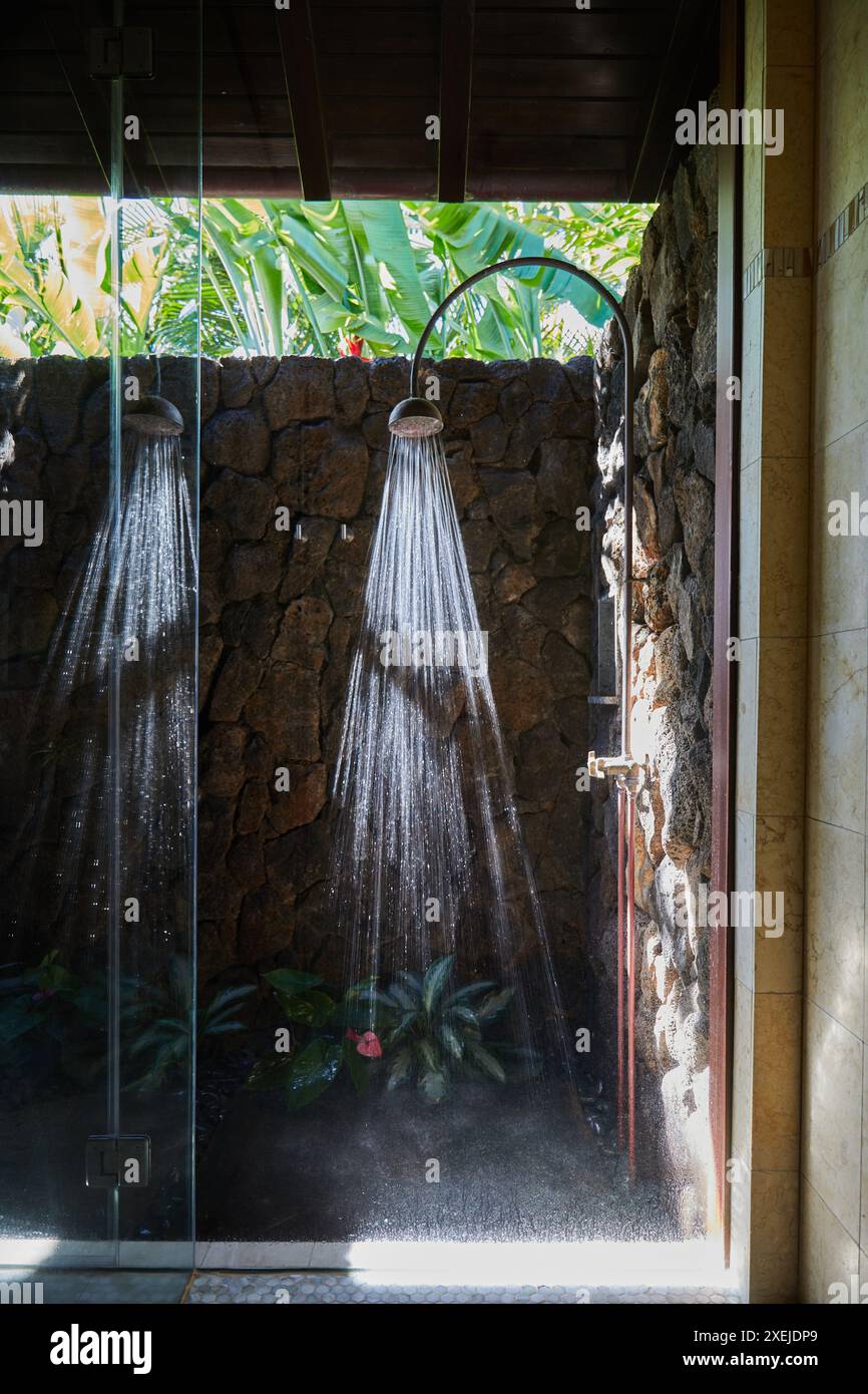 Time share resort hi-res stock photography and images - Alamy