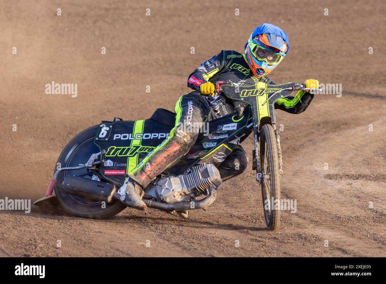 Kenyan rew hi-res stock photography and images - Alamy