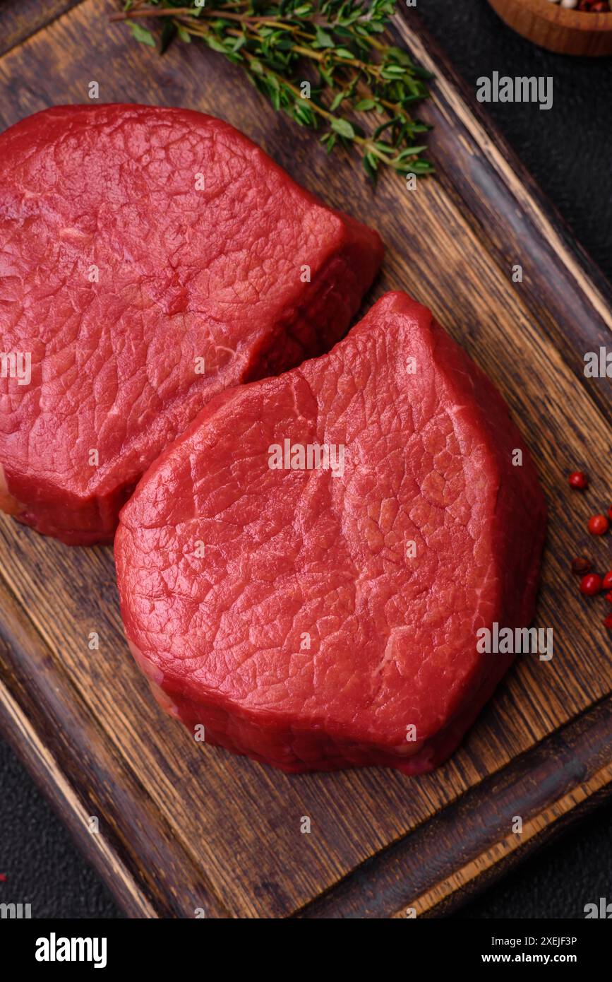 Raw filet mignon hi-res stock photography and images - Alamy
